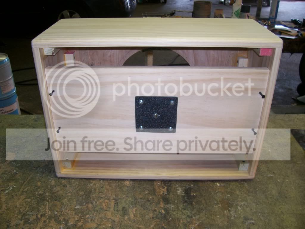So I built a 1x10 cab at work today... with pics - DIY (Do It Yourself ...