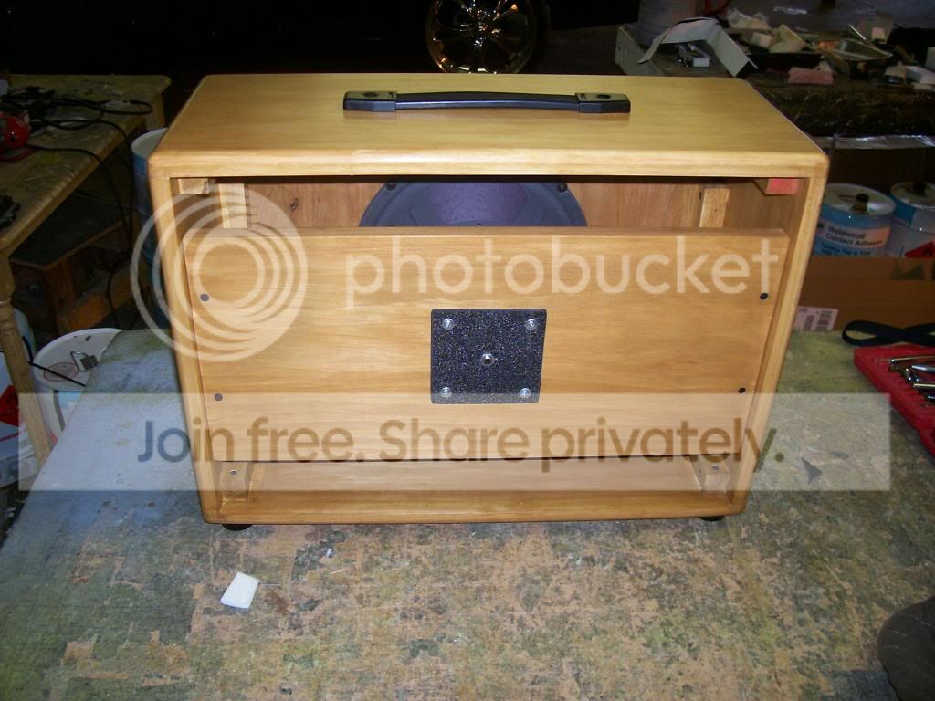 So I built a 1x10 cab at work today... with pics - DIY (Do It Yourself ...