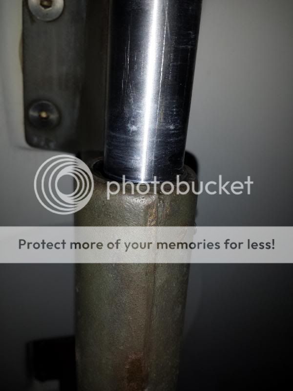 Bent strut? - Maintenance, Tech Info & Troubleshooting - TheMalibuCrew.com